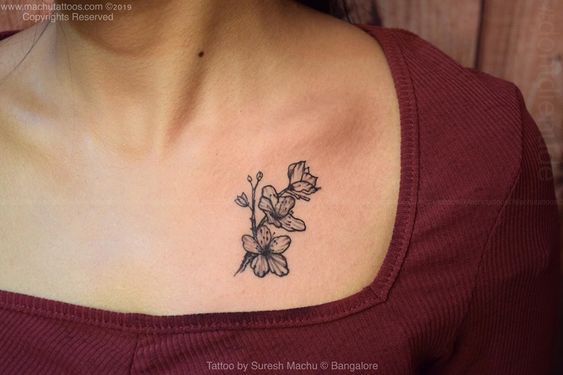 6 Iconic Small Tattoos For Women - Machu Tattoo Studio